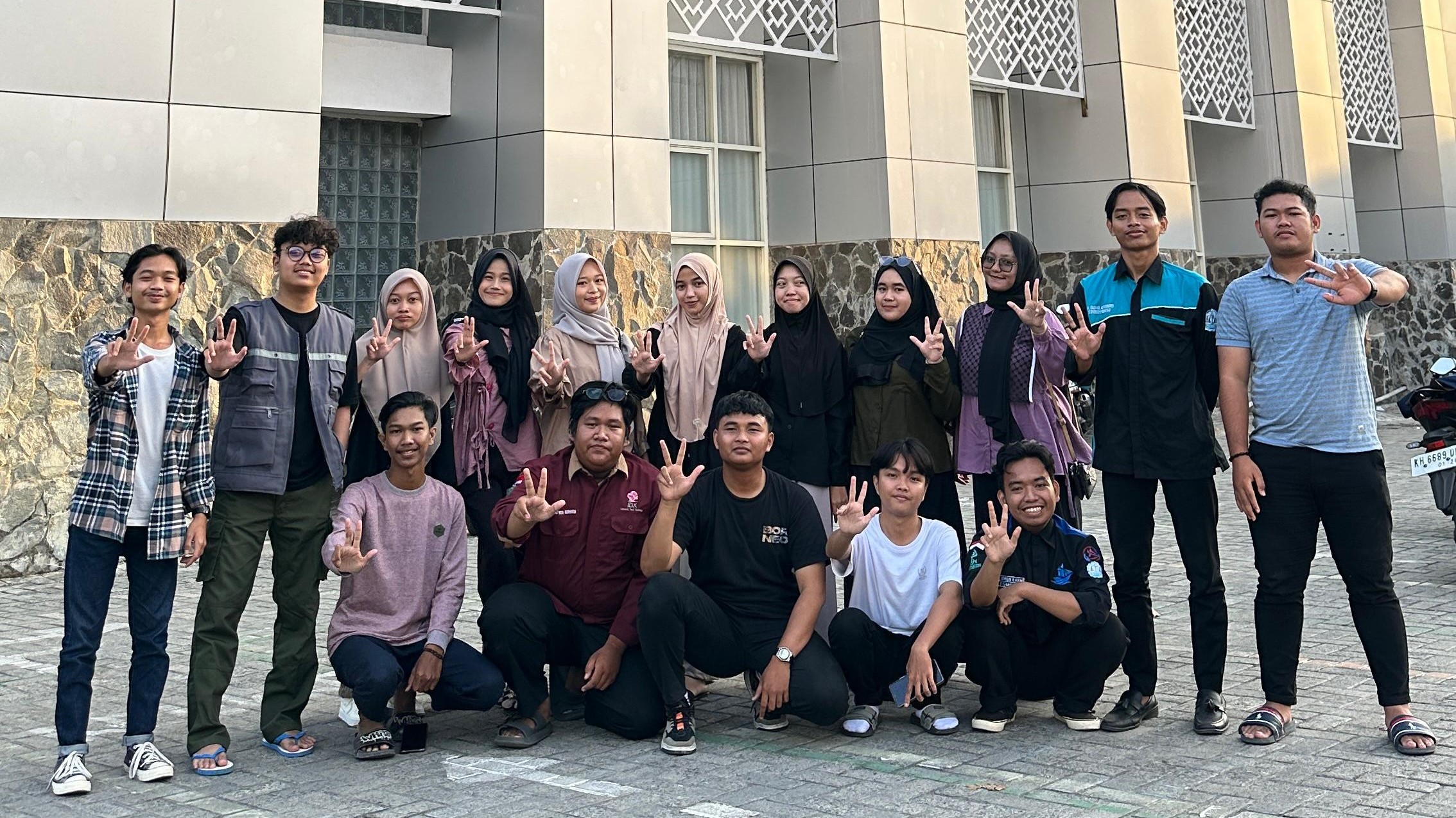 SEMA Fakultas Syariah Menerima Kunjungan LMA dalam Rangka “Temu ...